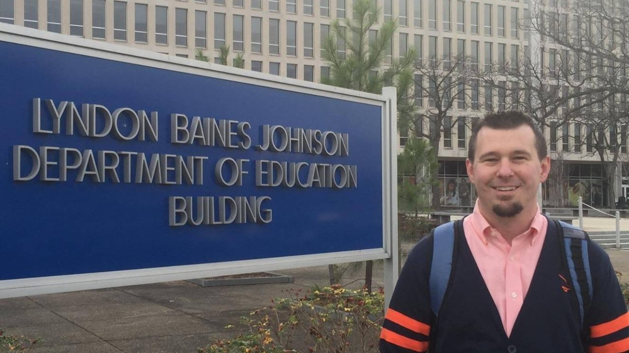 Thoughts, You Just Fold Them In – Dr. Jason Cottrell